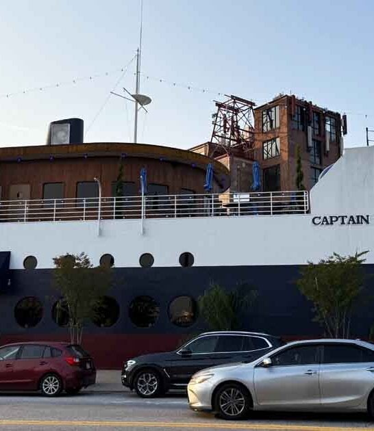 maryland restaurant massive ship ftr