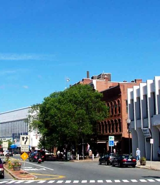 massachusetts tiny friendly towns ftr