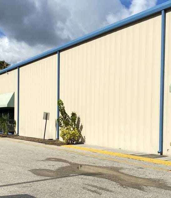 massive deals stores florida ftr