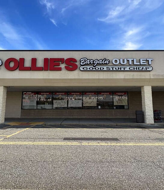 mega store new york ftr