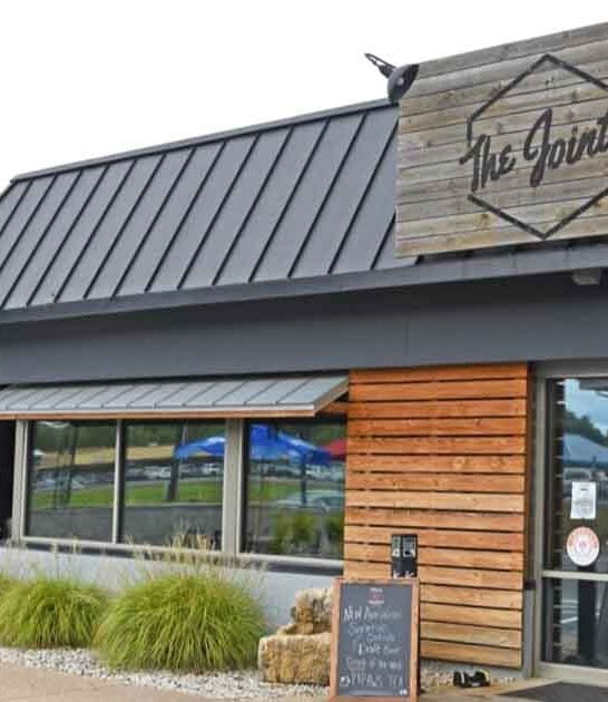 messy kentucky bbq joint ftr