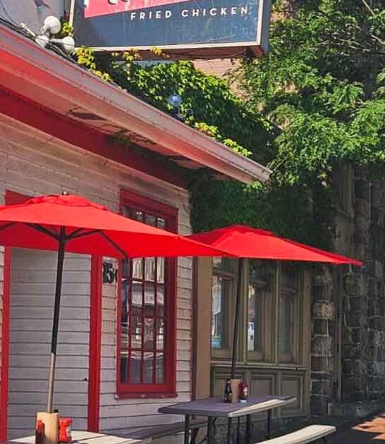 michigan chicken waffles spot ftr