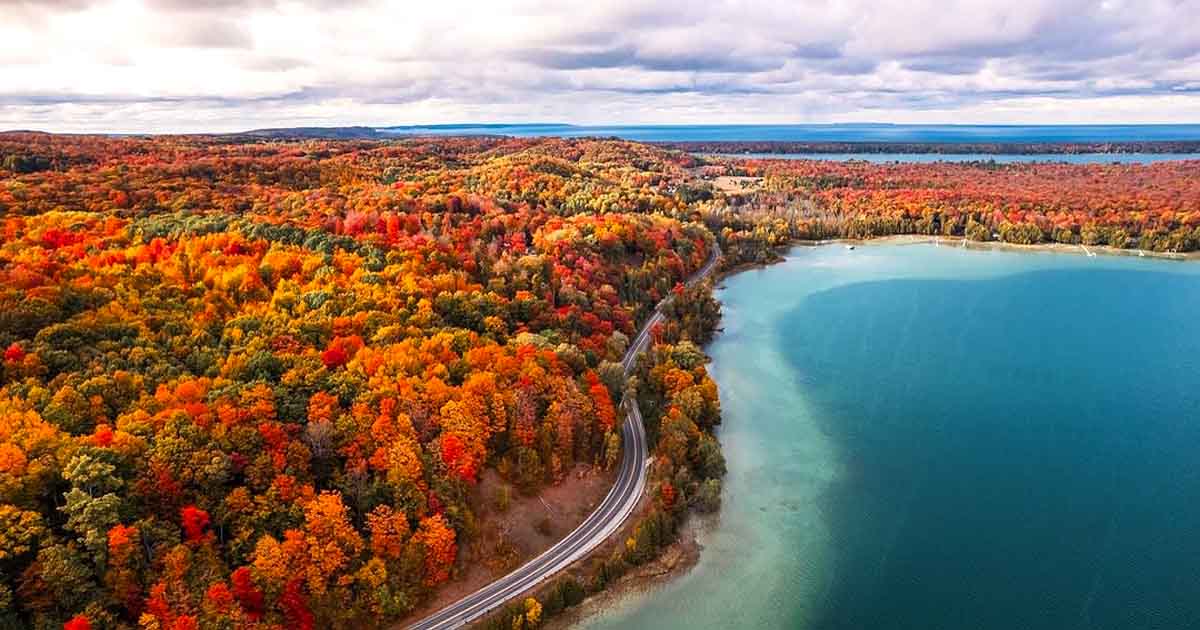 This 116-Mile Michigan Drive That's Totally Free And Absolutely Magical