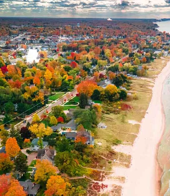 michigan gorgeous beach town ftr