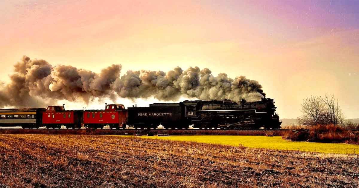 Most People Don't Know About This Magical Train Ride Hiding In Michigan