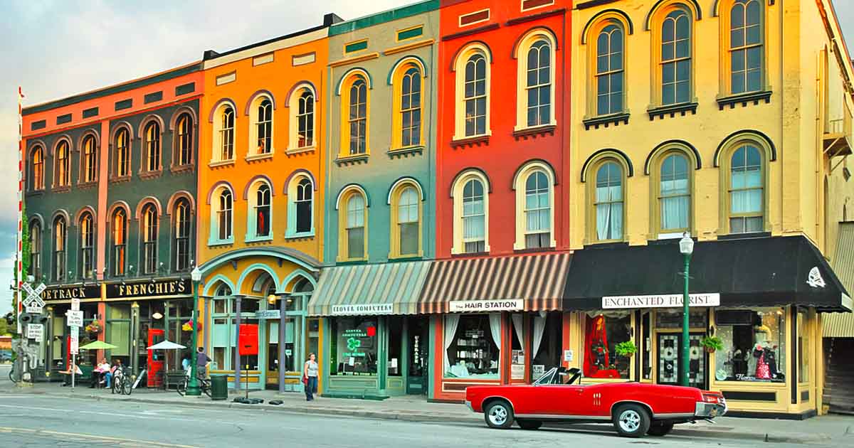 The Quaint Little Michigan Town That Every Antique Lover Needs To Visit ...