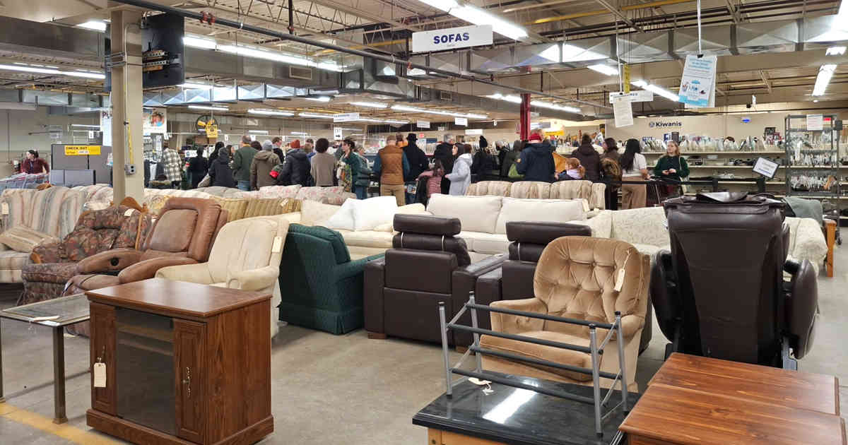 Get Wonderfully Lost In This Enormous Michigan Thrift Store Packed With ...
