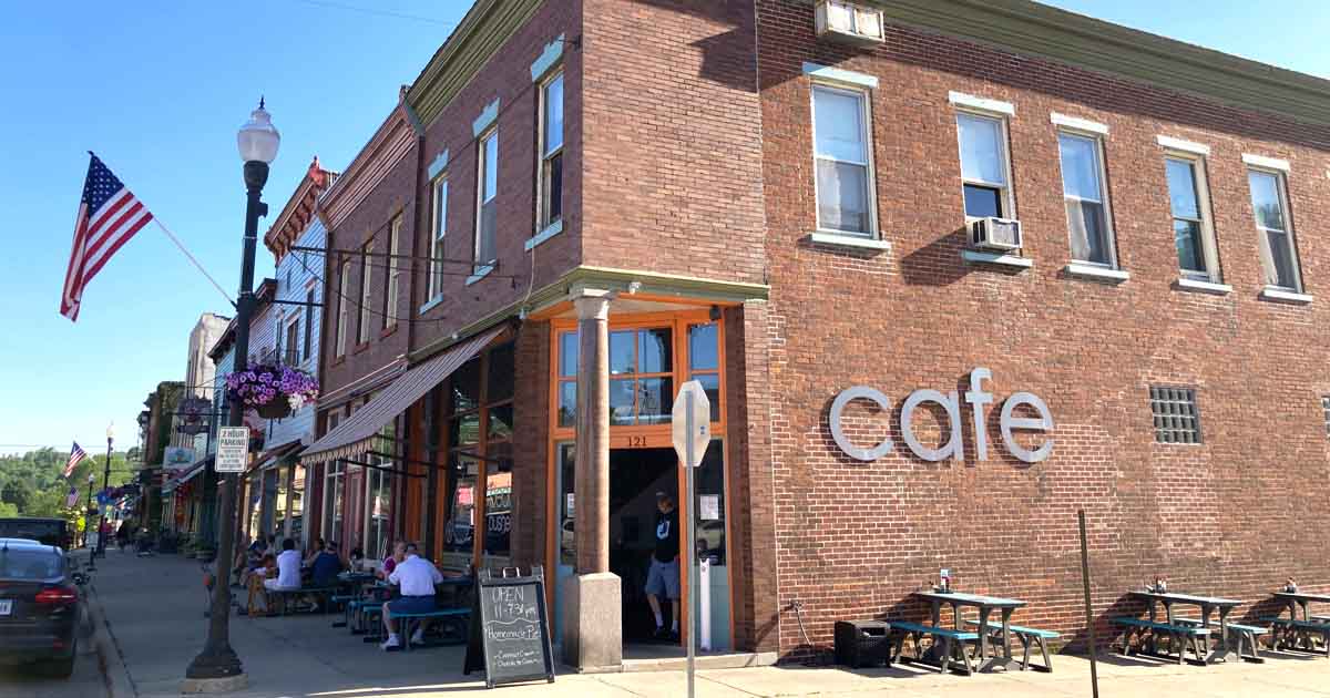 This Little-Known Minnesota Cafe Serves A Legendary Breakfast You'll ...