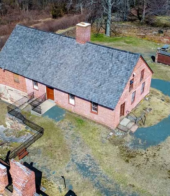 most creepy places connecticut ftr