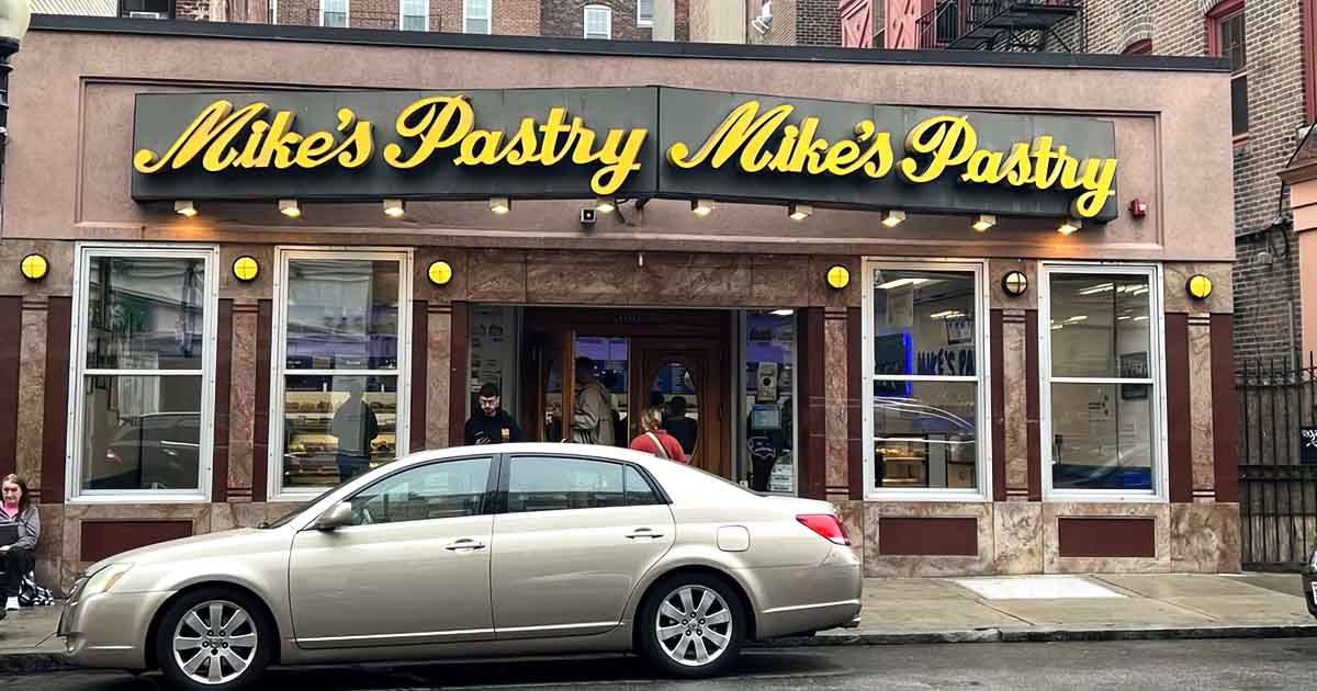 This Legendary Massachusetts Bakery Has Had Lines Around The Block ...