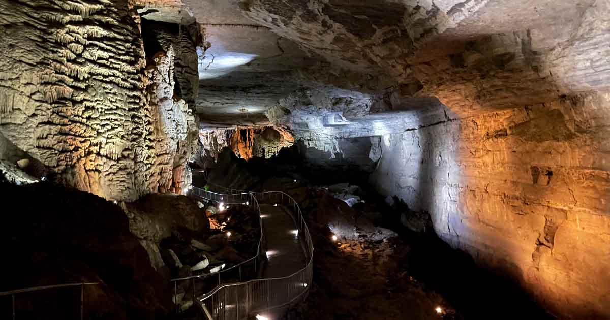 These 9 Natural Wonders In Alabama Are So Surreal, You'll Think You're ...
