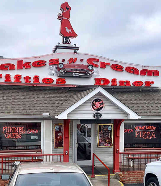 nostalgic missouri sundae diner ftr