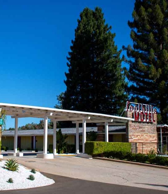 nostalgic retro motel california ftr