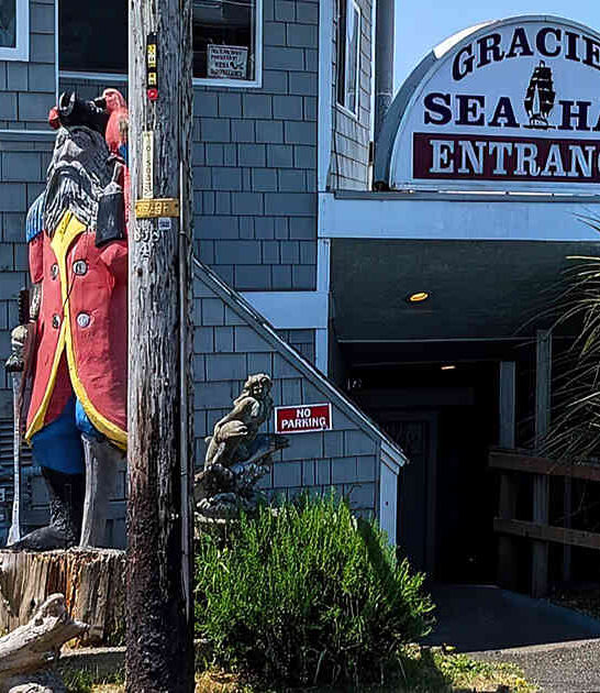 oregon clam chowder eatery ftr