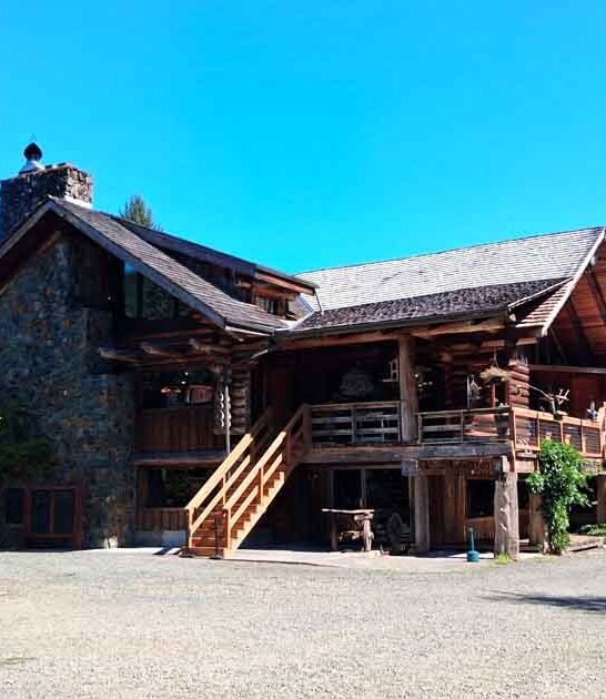 oregon enchanting cabin dining ftr