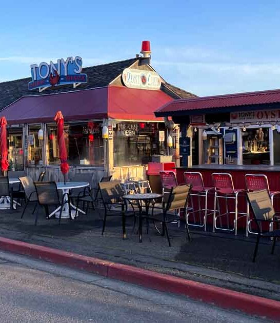 oregon restaurant seafood delightful ftr