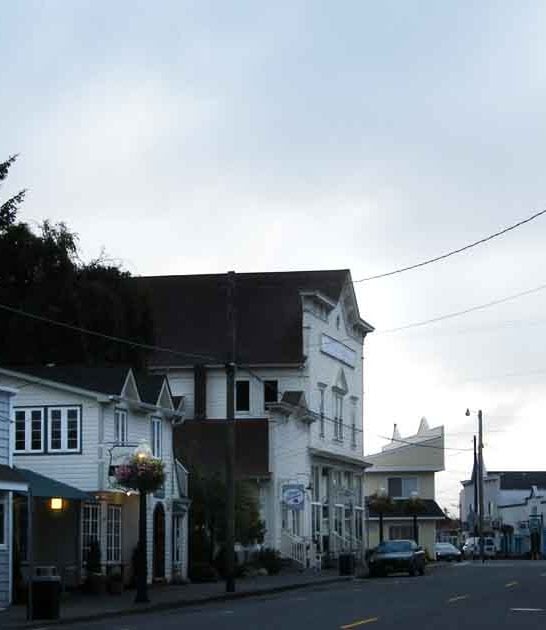 oregon retirement town affordable ftr