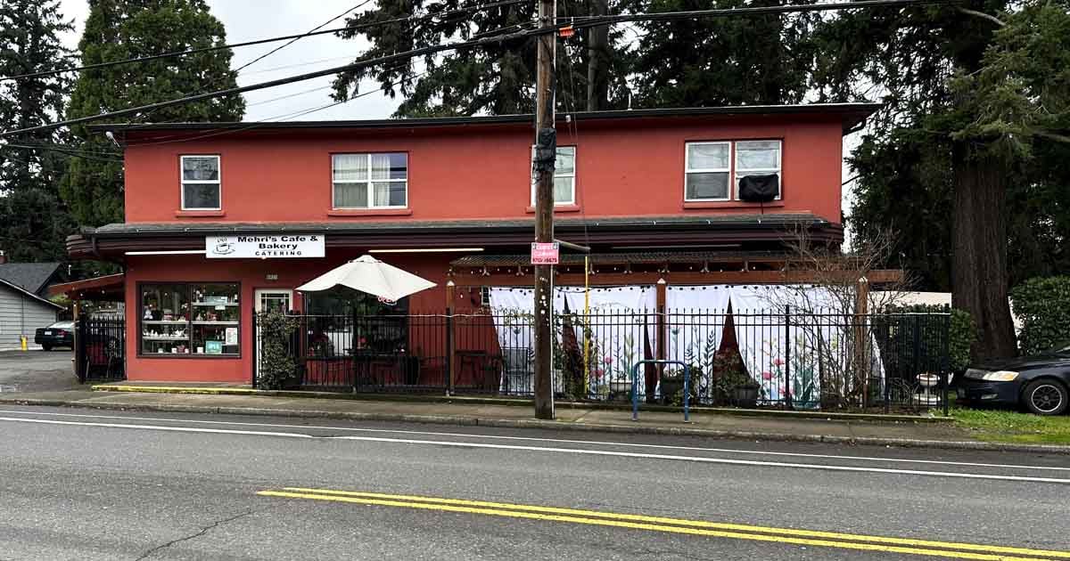 Everyone Oregon Is Talking About The Unbelievable Biscuits And Gravy At