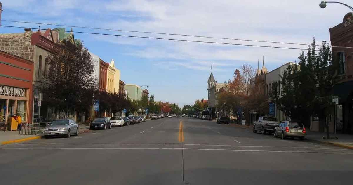 The Overlooked Oregon City Where $1,600 A Month Is All You Need To Live ...