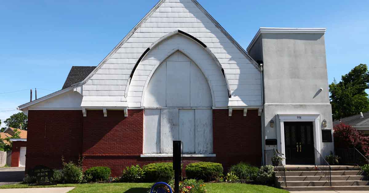 The Paranormal Activity Inside This Former Church In New York Will Make ...