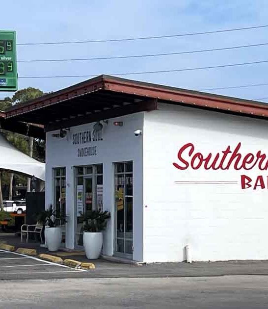 quirky unforgettable georgia restaurants ftr