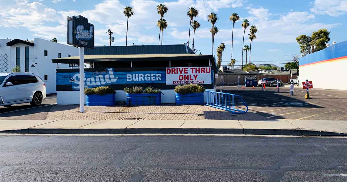 This Retro Restaurant In Arizona Serves The Most Unforgettable ...