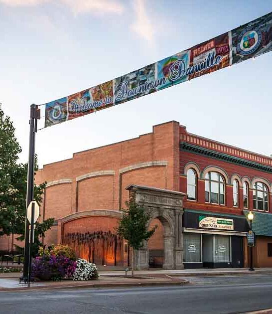 retire comfortably illinois town ftr