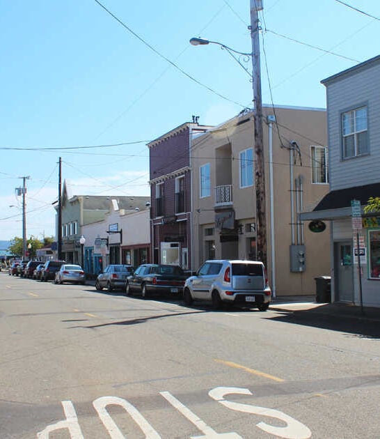 retirees beautiful town oregon ftr