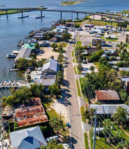 retirees flocking town florida ftr