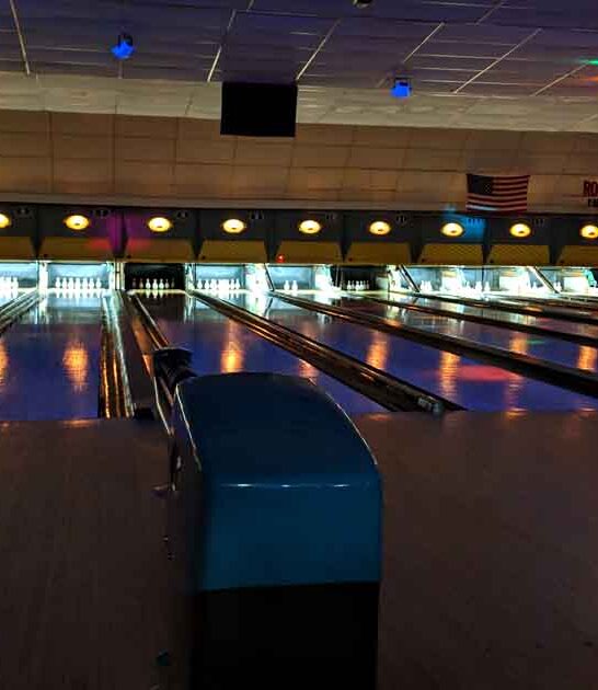 retro connecticut bowling alley ftr