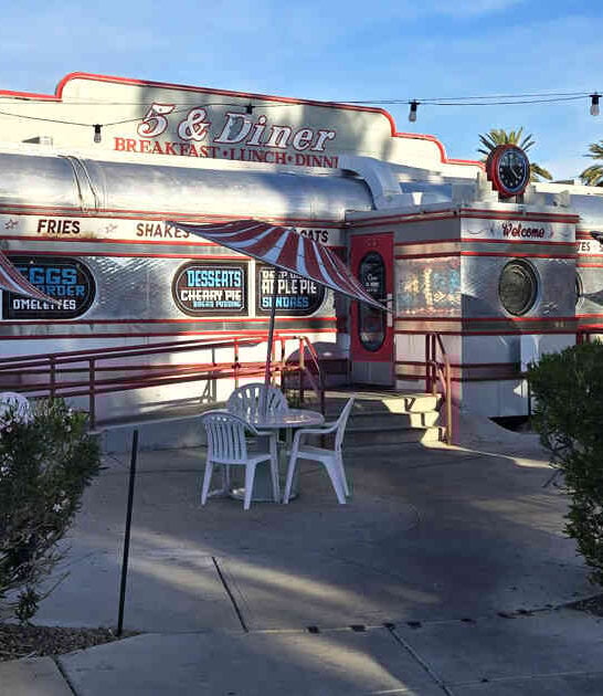 retro themed restaurant arizona ftr
