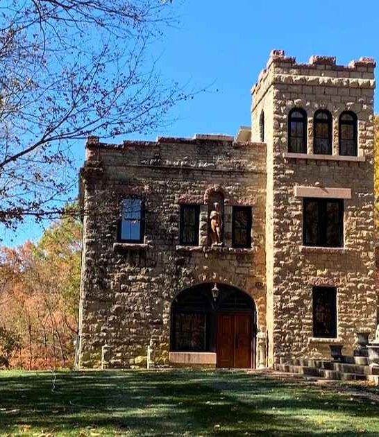 scottish castle missouri airbnb ftr