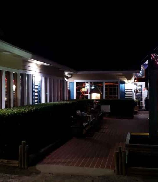 seafood south carolina institution ftr