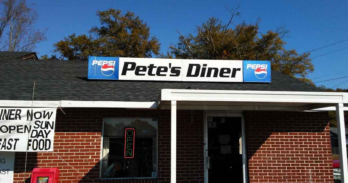 People Drive From All Over South Carolina Just To Eat These Massive ...