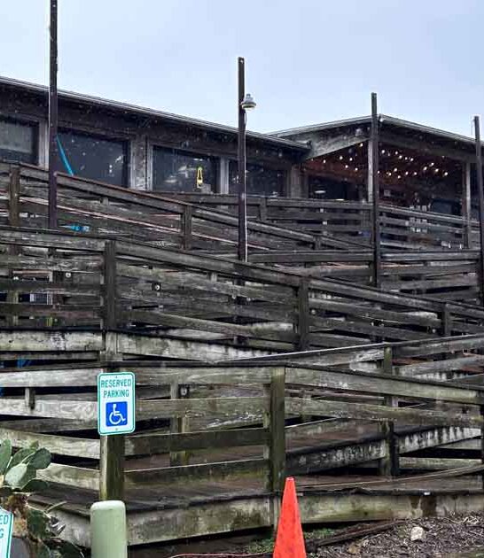 The Best Kept Seafood Secret In South Carolina Is Down A Dirt Road