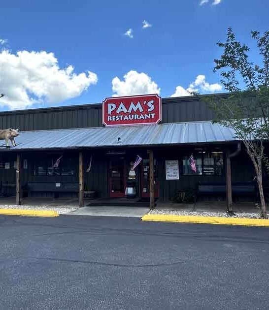 You’ll Never Leave Hungry After Visiting This All-You-Can-Eat Southern Buffet In South Carolina