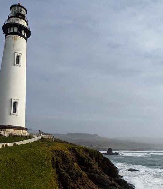 These 10 Spectacular Lighthouses Prove California Has The Most Beautiful Coast In America