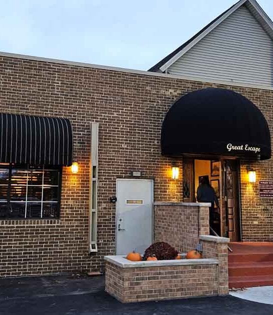 spooky dining experience illinois ftr