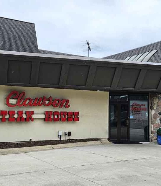 steakhouses michigan tasty delightful ftr