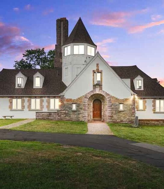 storybook castle stay pennsylvania ftr