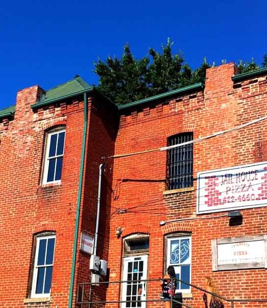 strange kentucky restaurant ftr