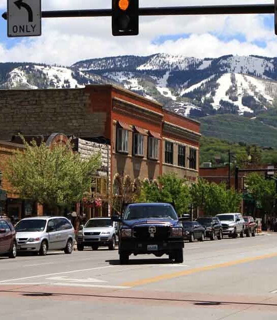 stunning colorado small town ftr