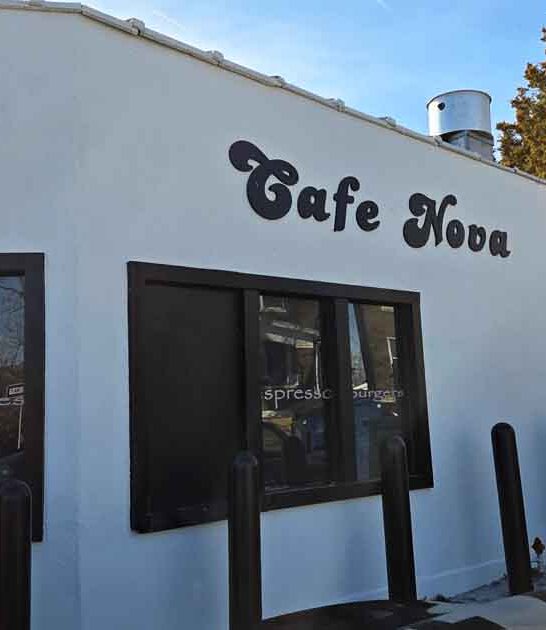 stunning outdoor cafe missouri ftr