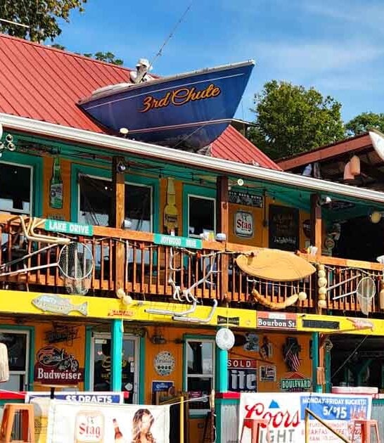 stunning riverside restaurants illinois ftr