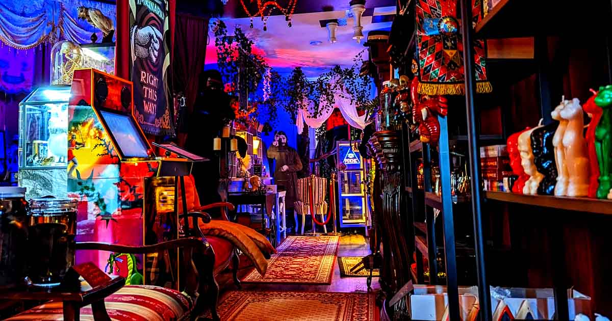 This Bizarre Curiosity Shop In Texas Is Filled With The Most Unusual ...