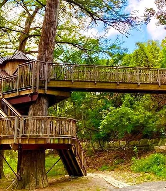 texas whimsical treehouse resort ftr
