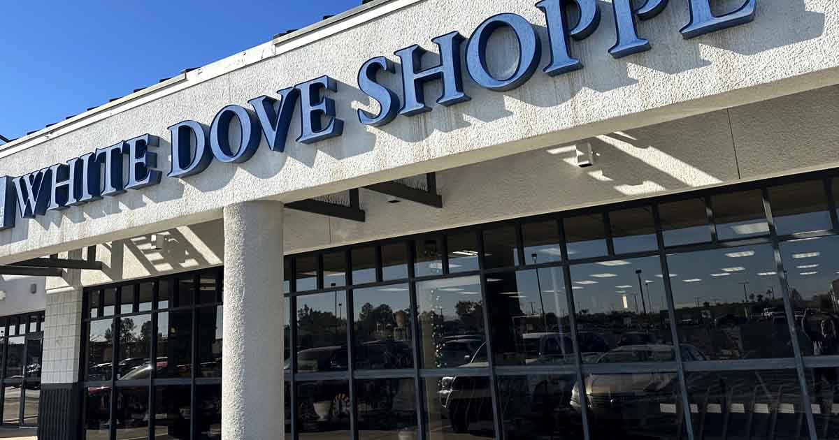 This Massive Thrift Store In Arizona Has Some Of The Best Deals You'll ...