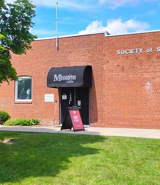 thrift stores treasures indiana ftr