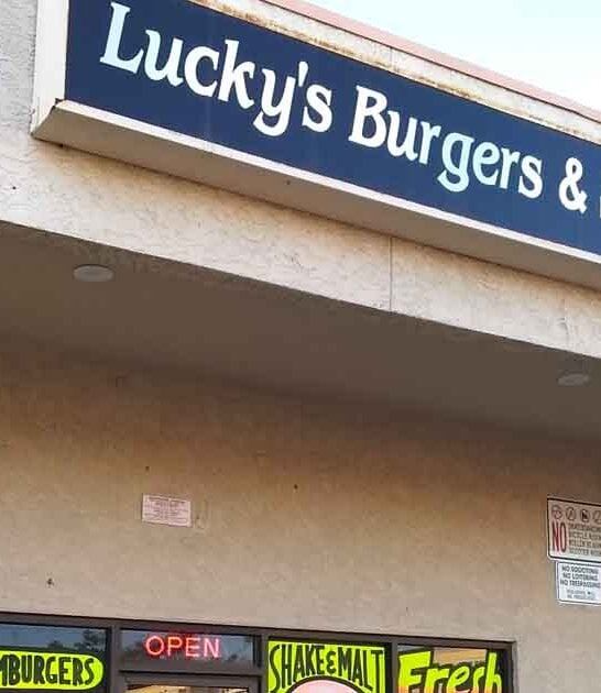 tiny arizona restaurant burgers ftr