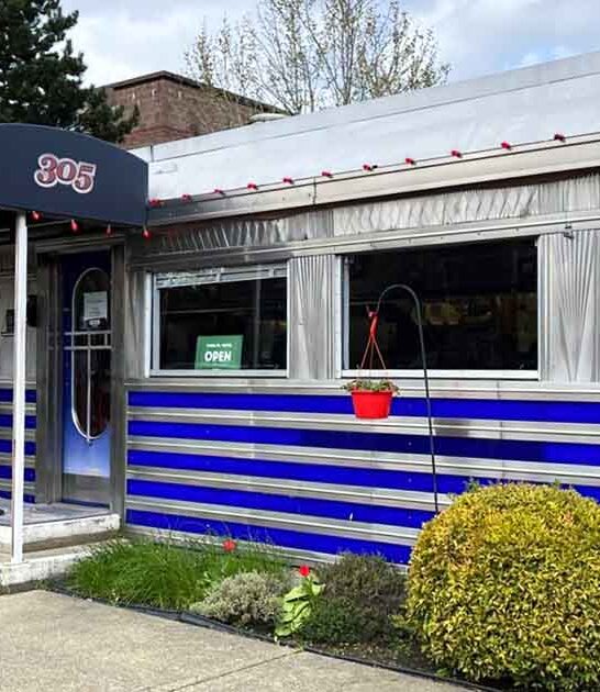 tiny washington diner train ftr